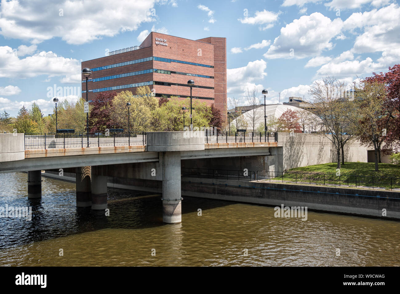 Water street bridge hi-res stock photography and images - Alamy
