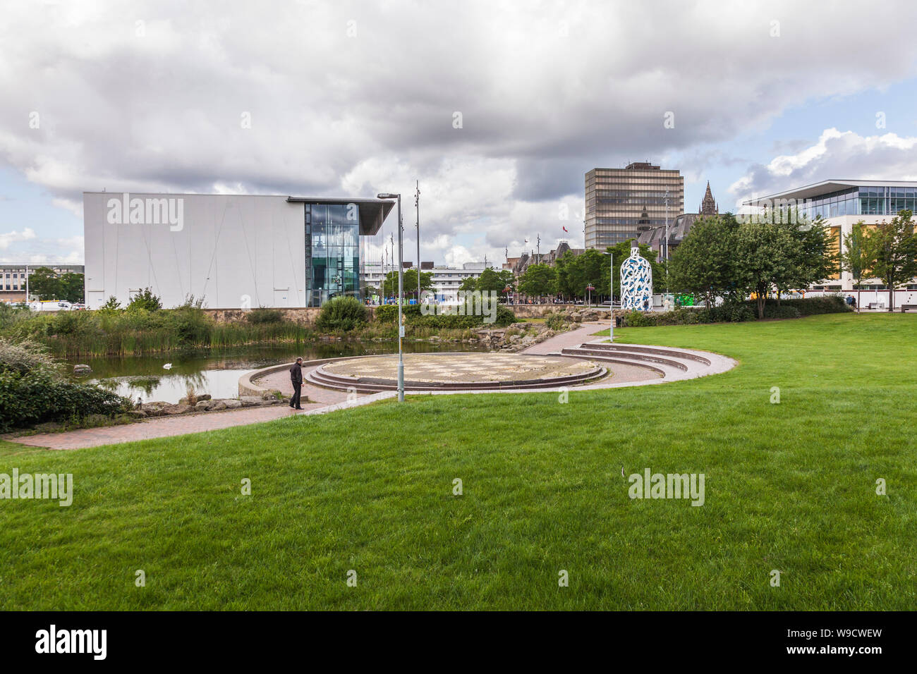 The MIMA building and the Bottle of Notes statue in Middlesbrough ...