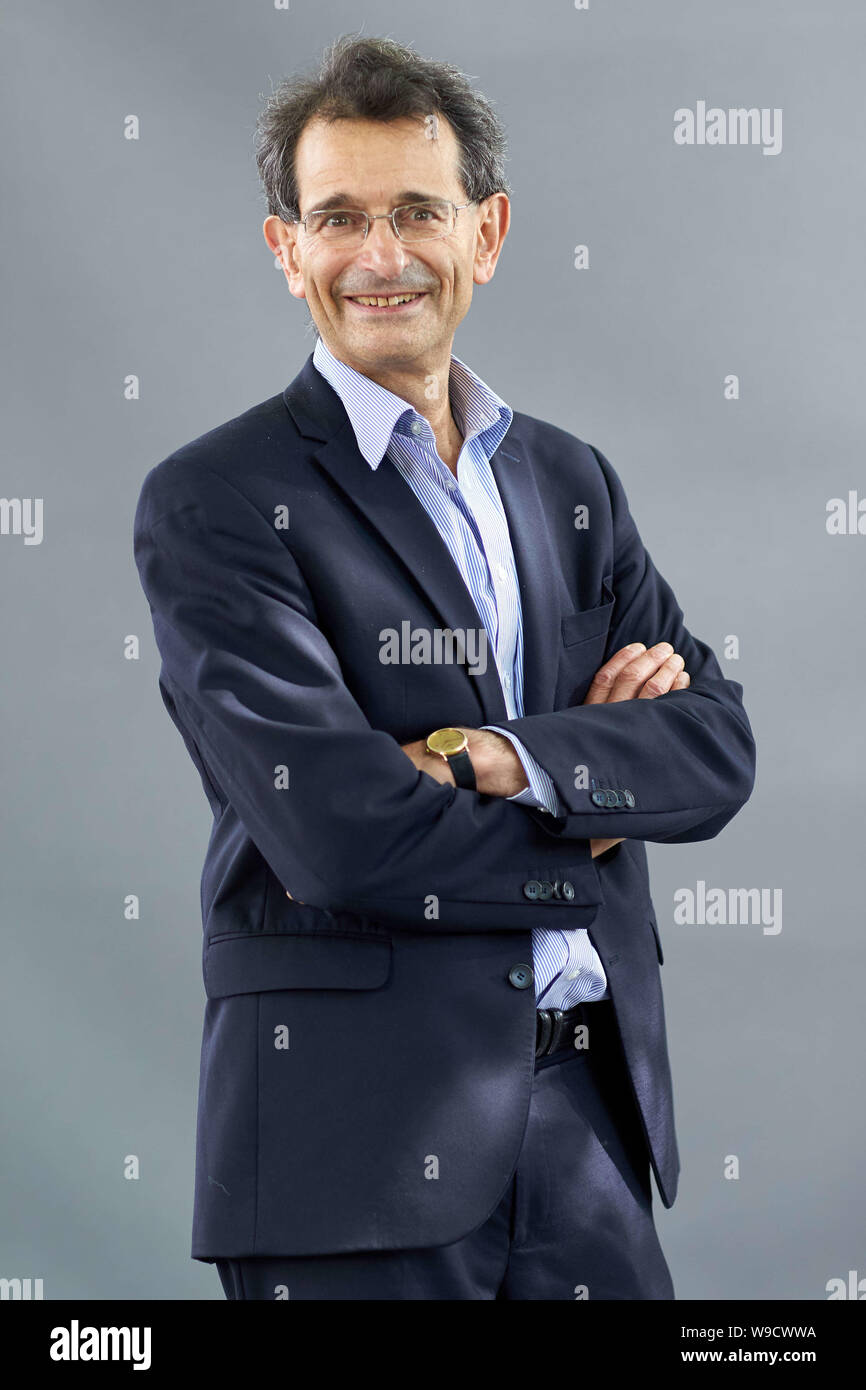 Edinburgh business school hi-res stock photography and images - Alamy