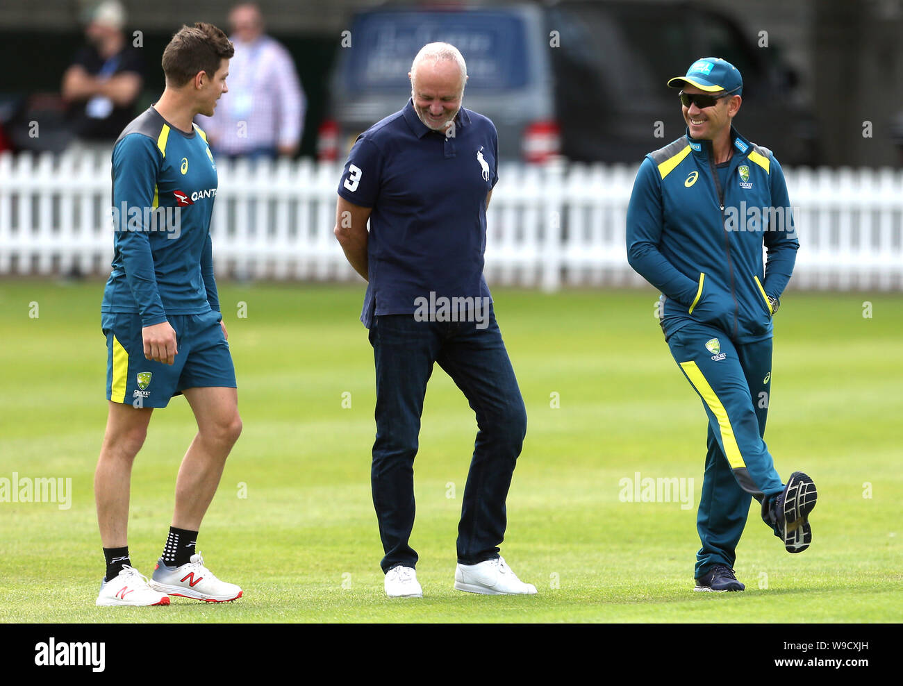 Australia's Tim Paine (left) and head coach Justin Langer (right ...
