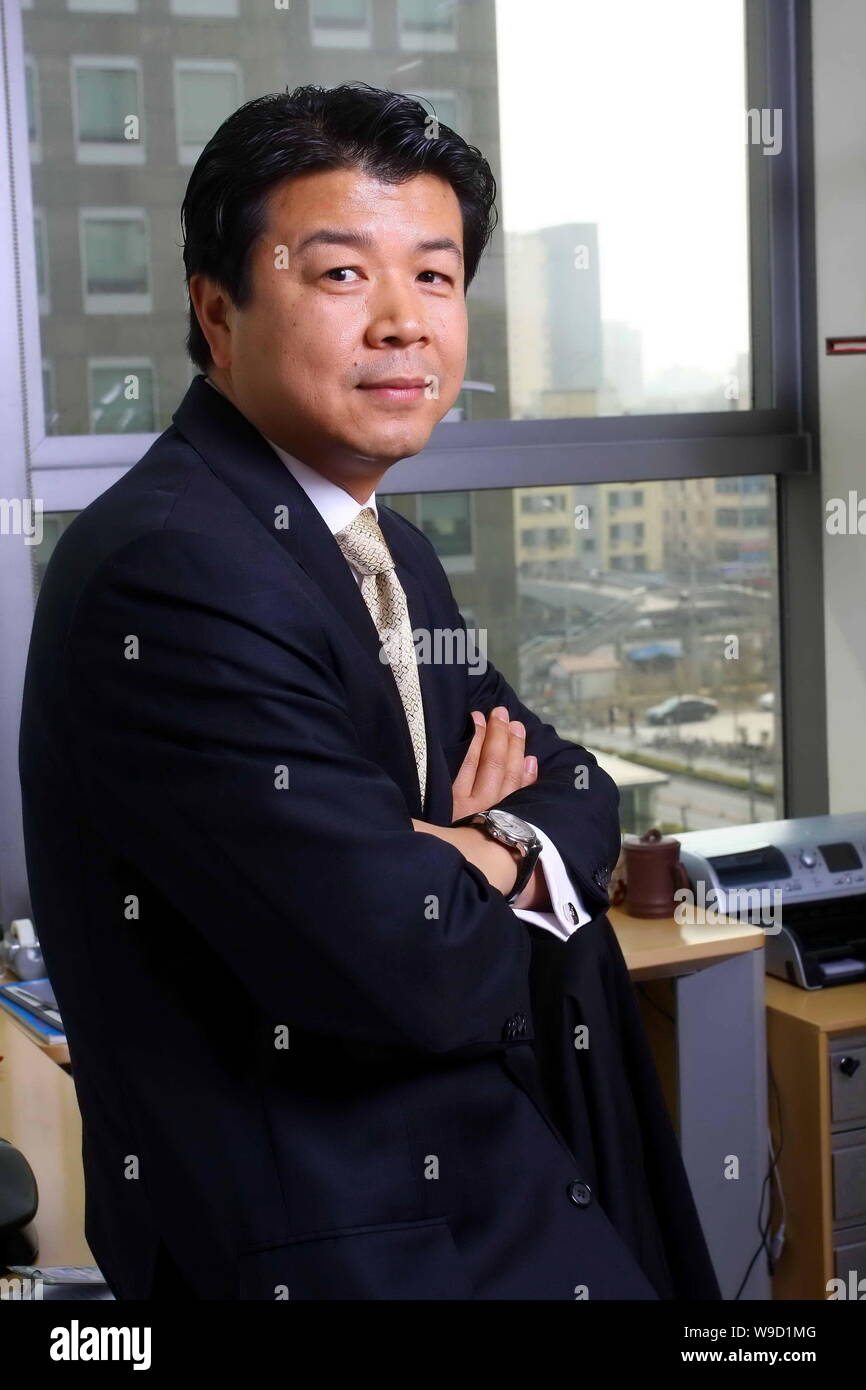 John liu hi-res stock photography and images - Alamy