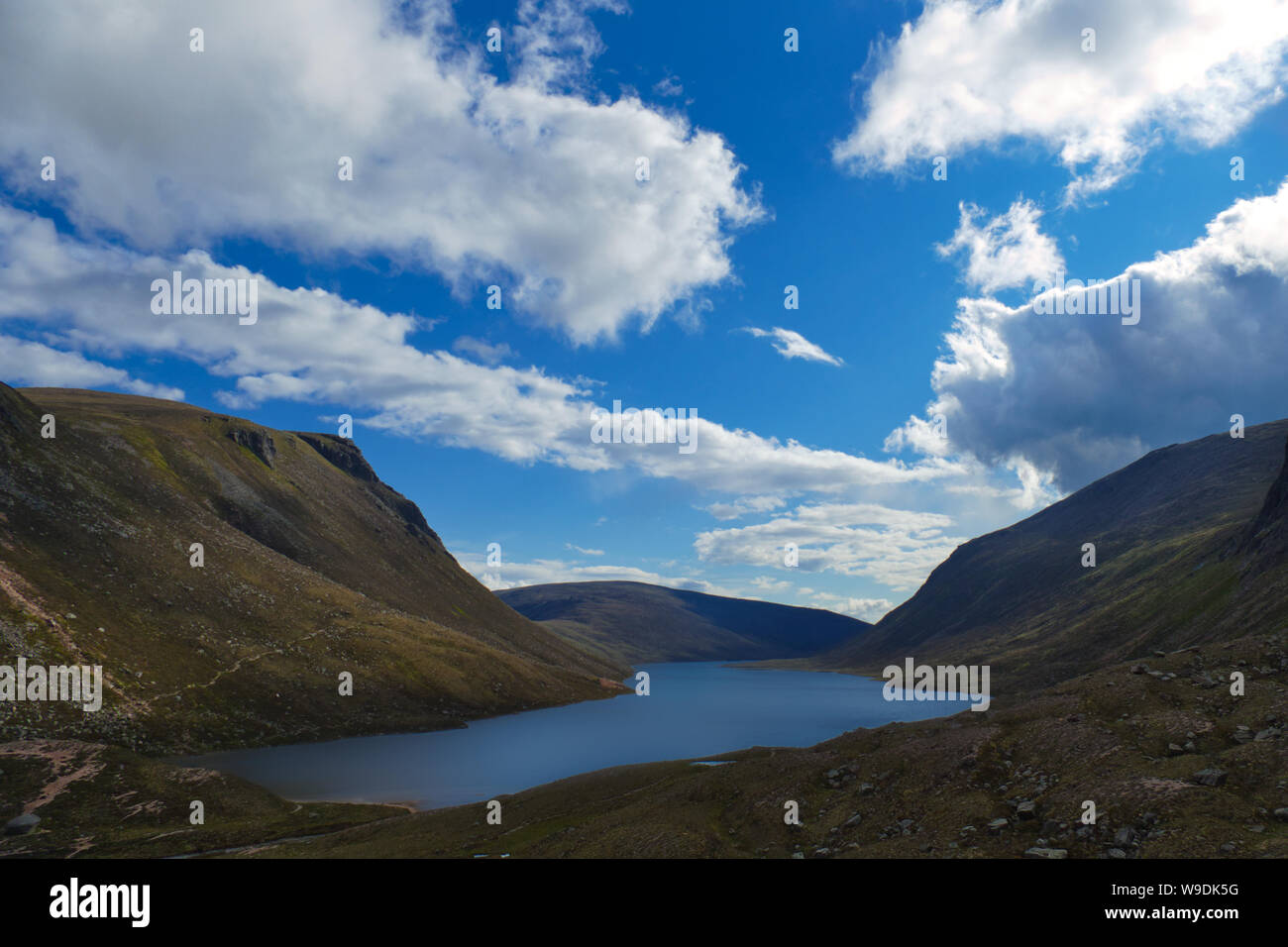Loch avon hi-res stock photography and images - Alamy