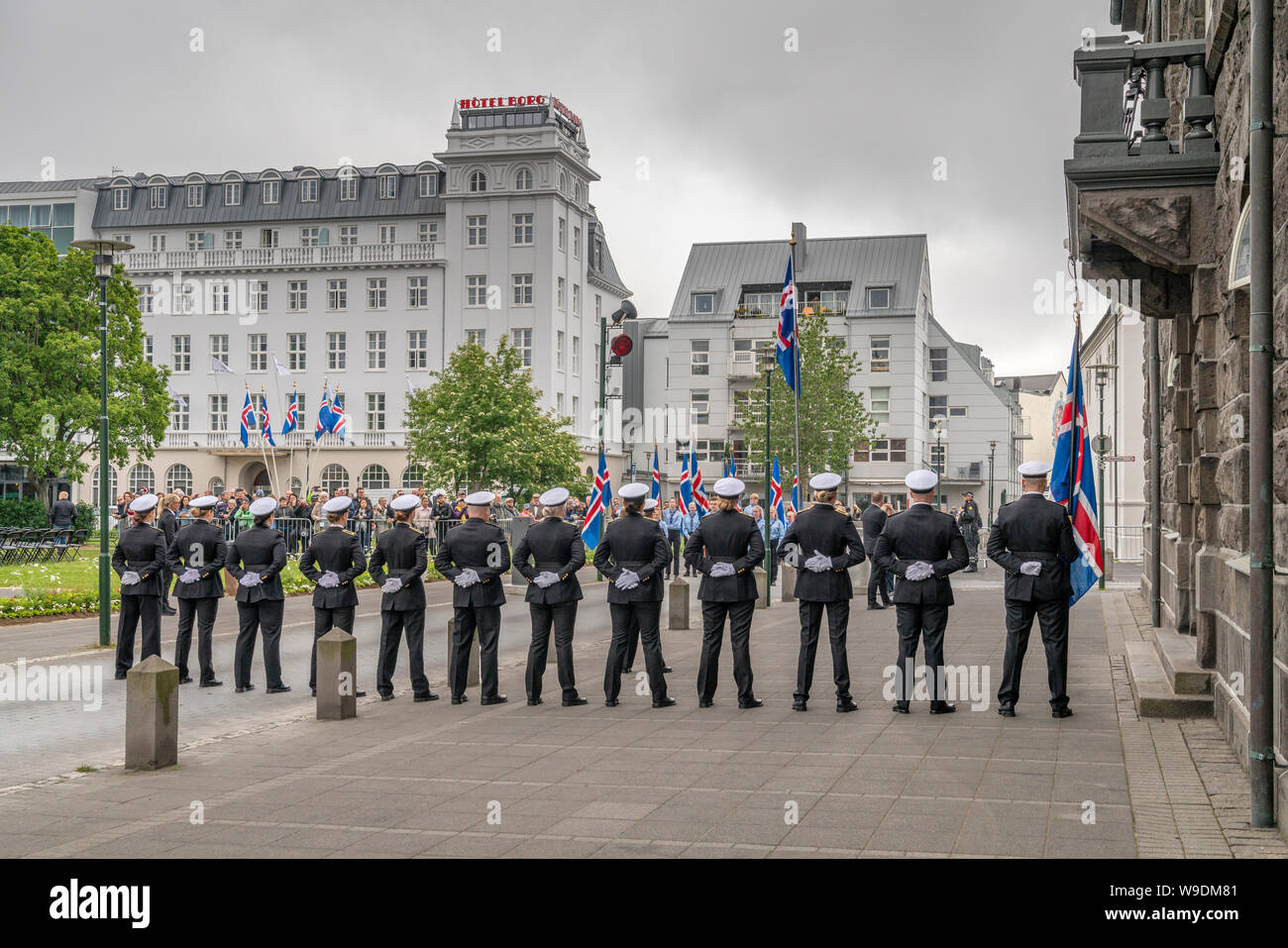 Police parade uniforms hi-res stock photography and images - Alamy