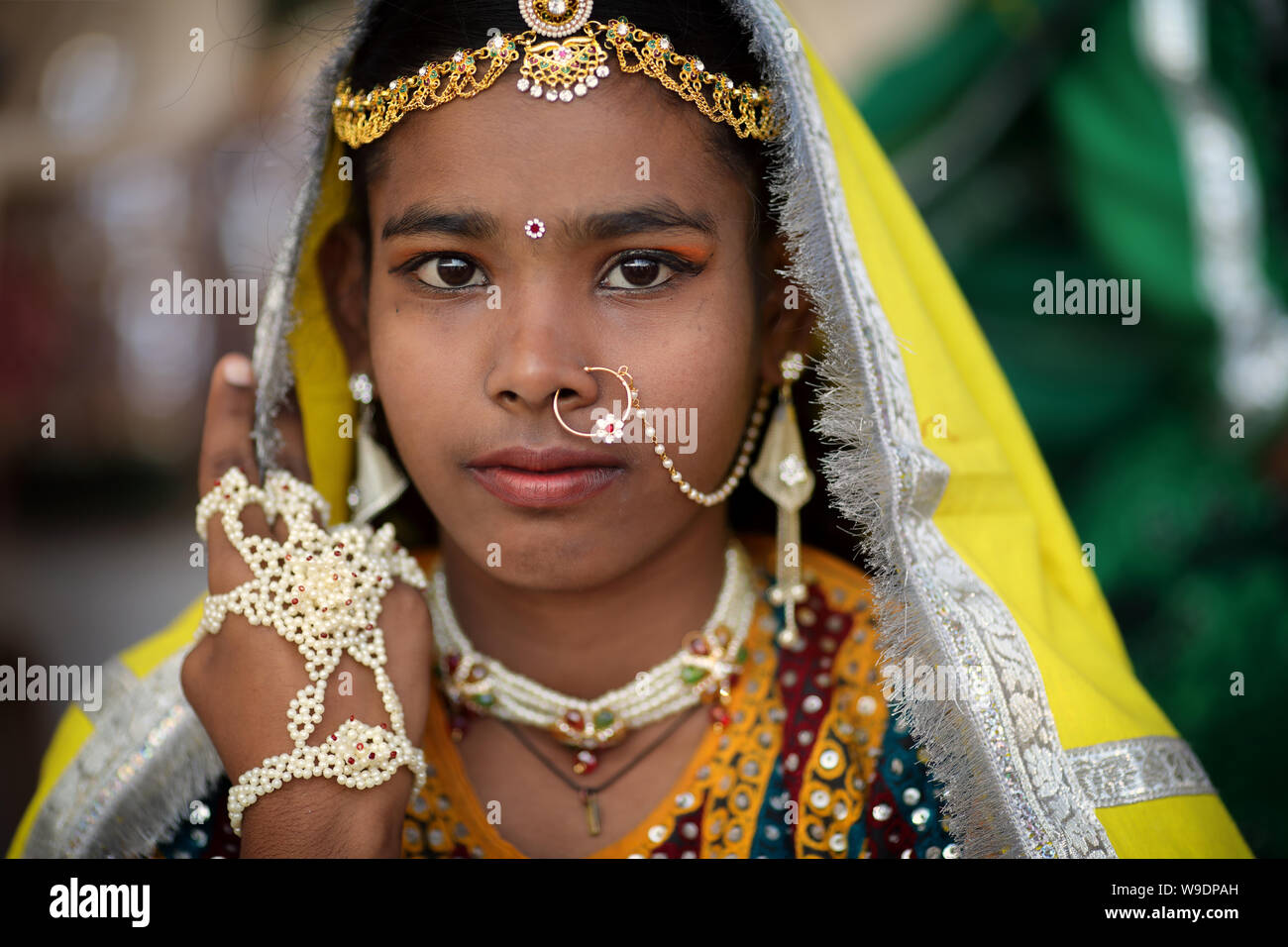 India gypsy woman hi-res stock photography and images - Alamy