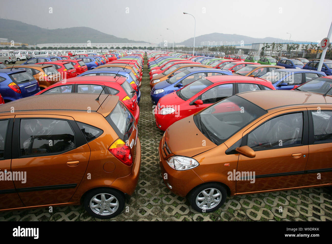 --FILE--View of crowds of Benben cars manufactured by Chongqing Changan ...