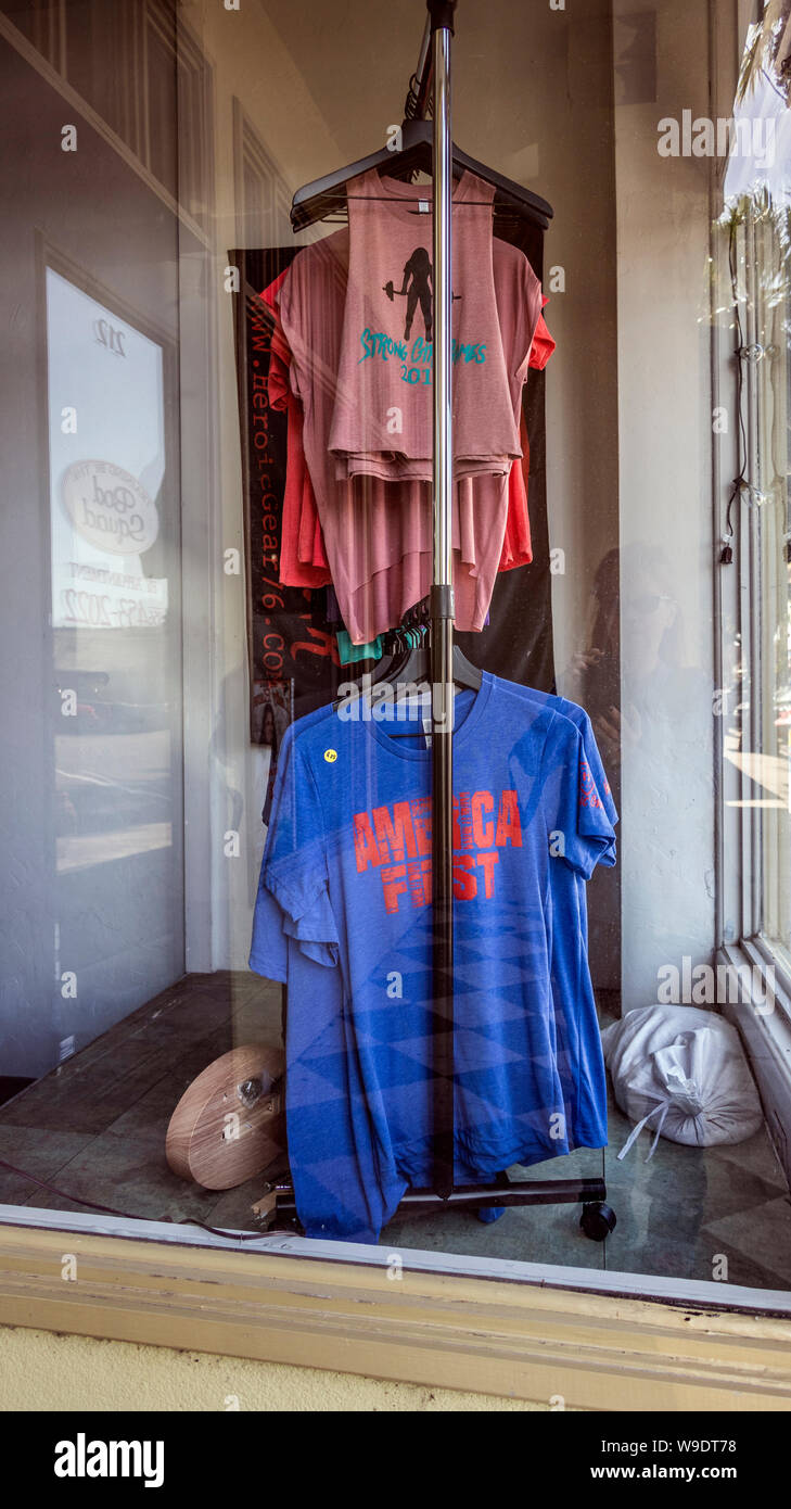 First tee hi-res stock photography and images - Alamy