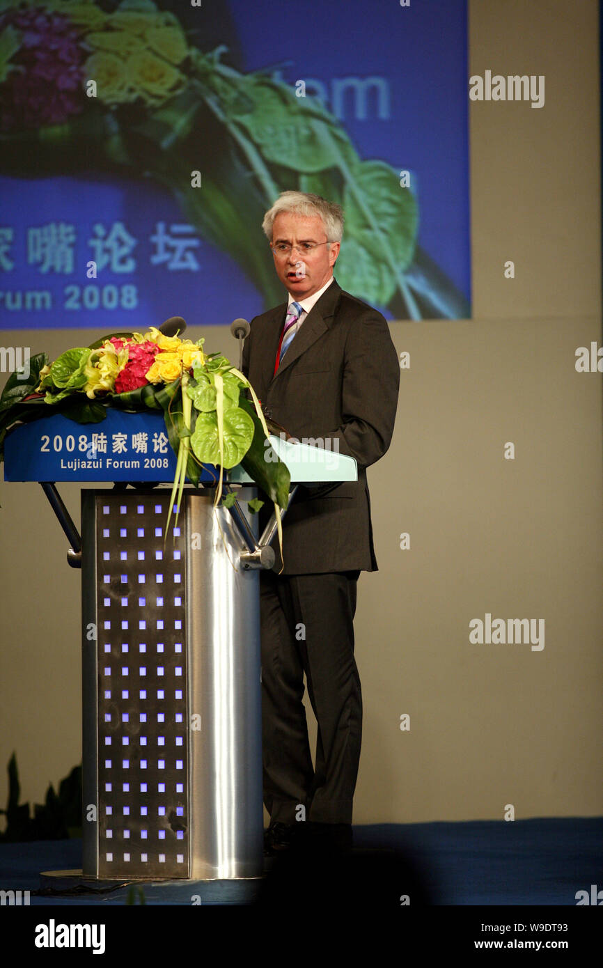 Peter sands standard chartered hi-res stock photography and images - Alamy