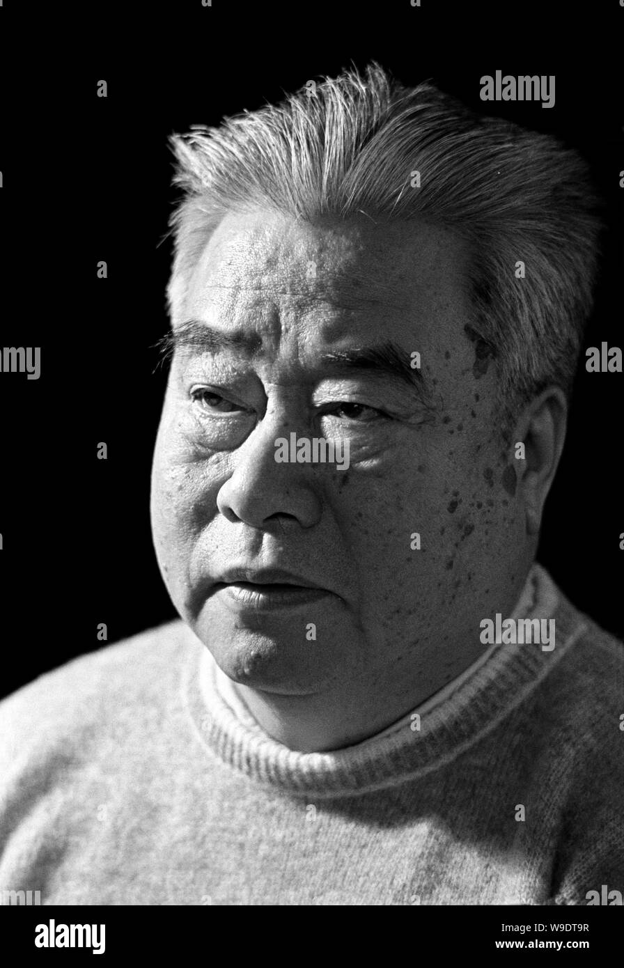 --FILE-- Chinese conductor Li Delun (1917-2001 Stock Photo - Alamy