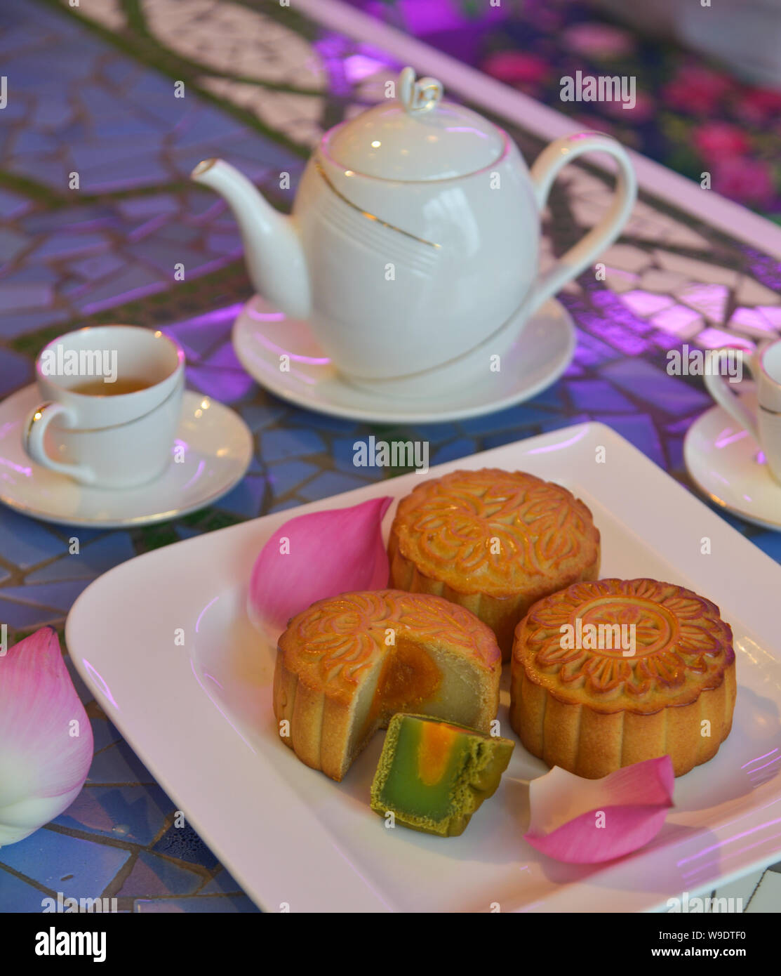 Tasty moon cake for Mid-Autumn festival with tea pot Stock Photo - Alamy