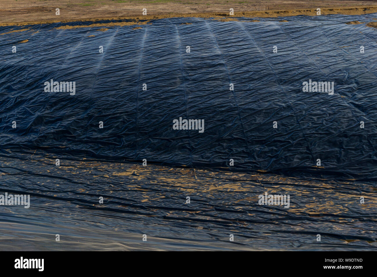 plastic underground waterproofing in the construction of a reservoir ...