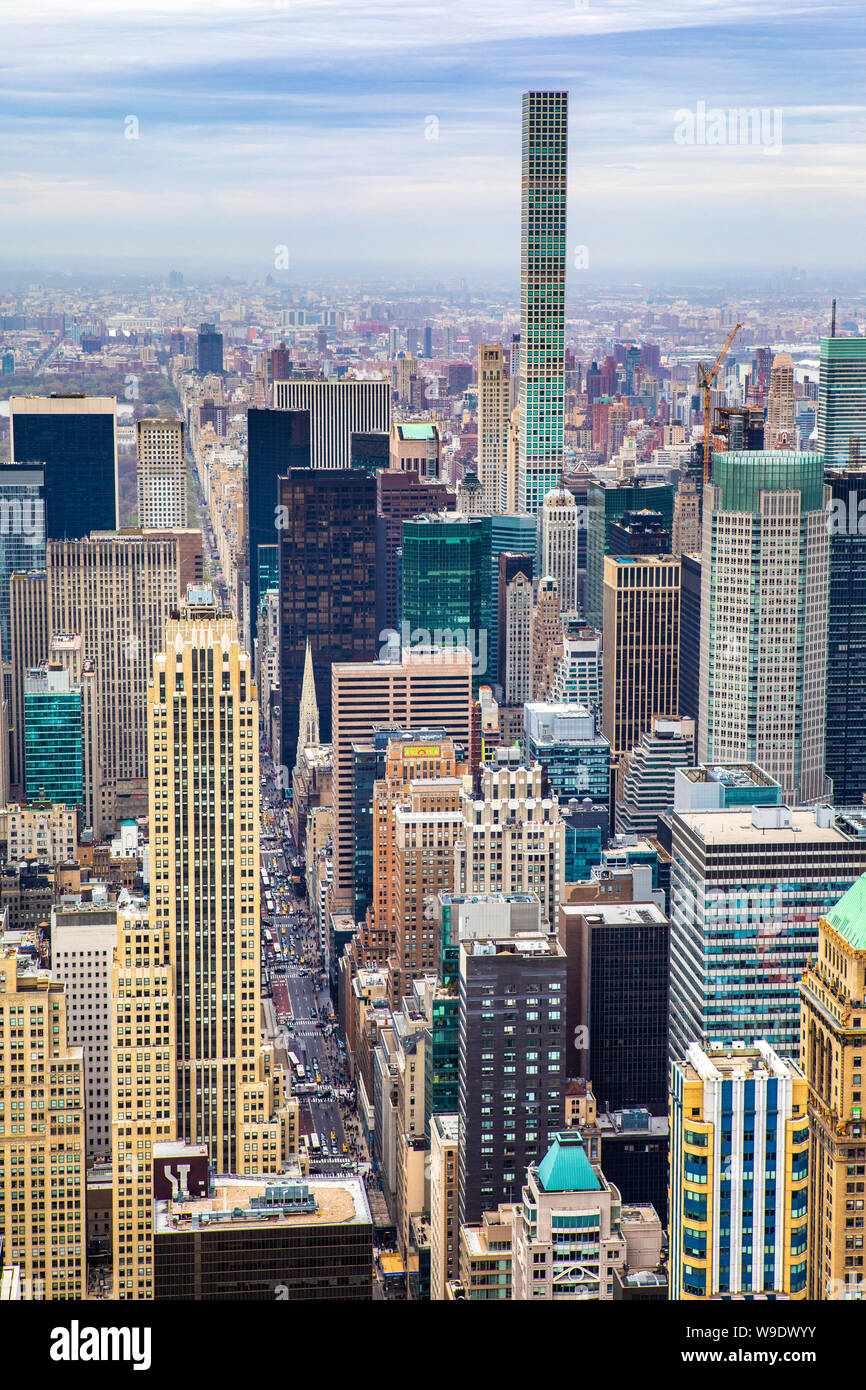 Midtown mahattan skyline hi-res stock photography and images - Alamy