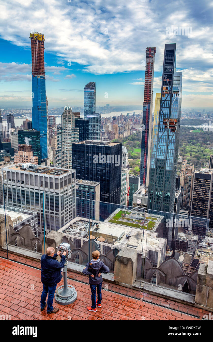Midtown mahattan skyline hi-res stock photography and images - Alamy