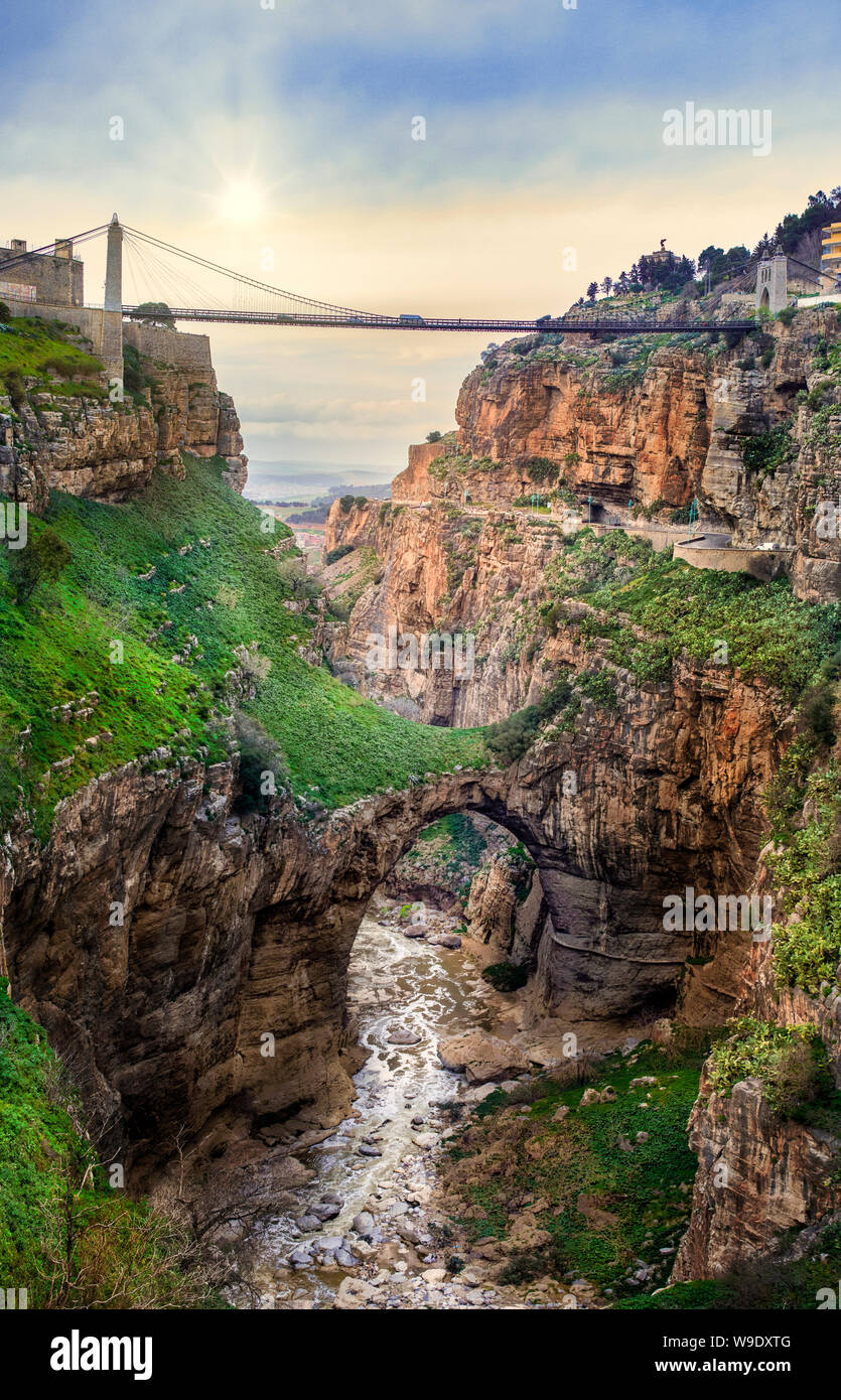 Constantine city bridge algeria hi-res stock photography and images - Alamy