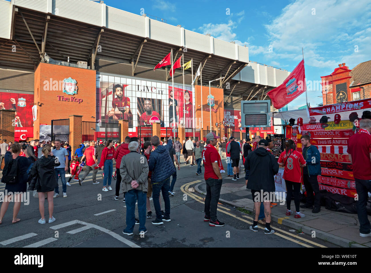 Football fans arriving at Anfield for Liverpool's 1st home game of the ...