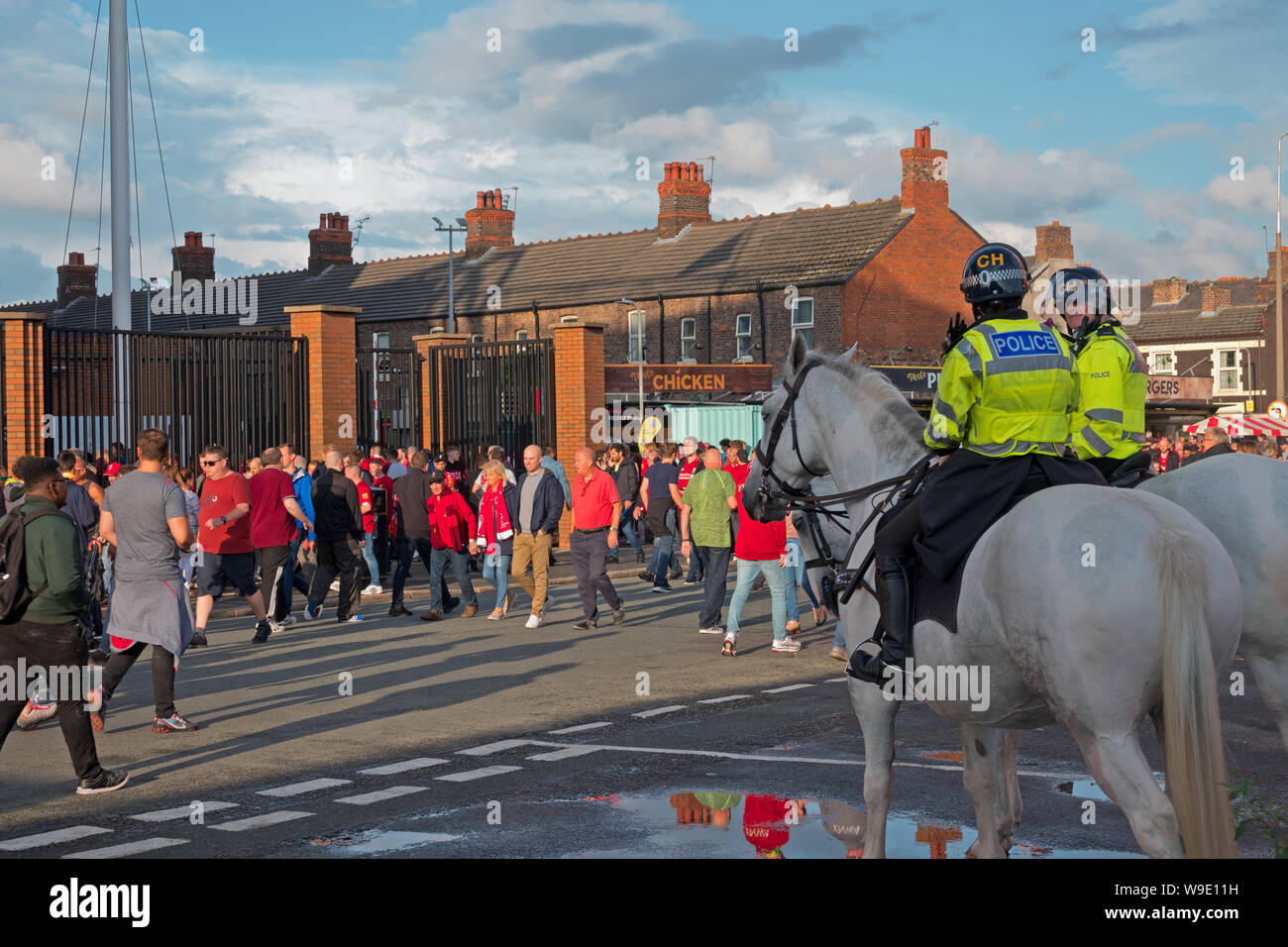 Female police officers on horseback on crowd control at Liverpool's 1st ...