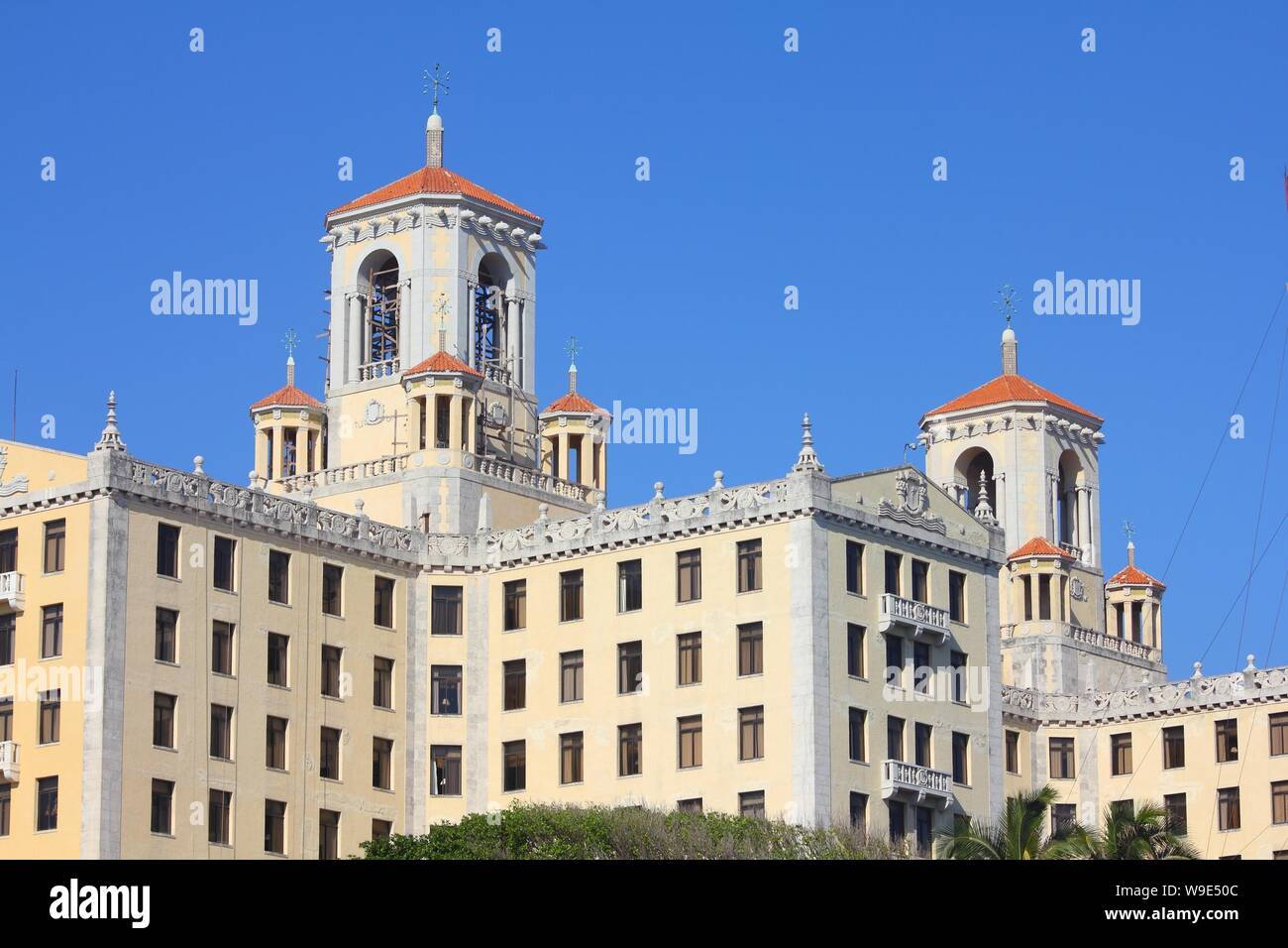 Havana, Cuba - famous old landmark in Vedado district, Hotel Nacional ...