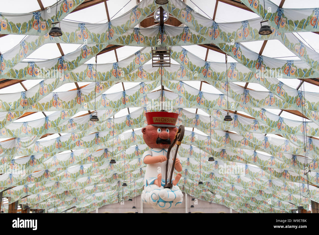 Angel aloisius hi-res stock photography and images - Alamy