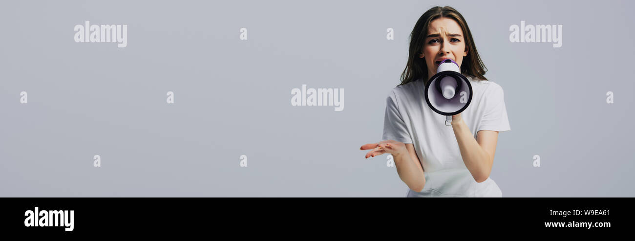 Young pretty woman screaming in hi-res stock photography and images - Alamy
