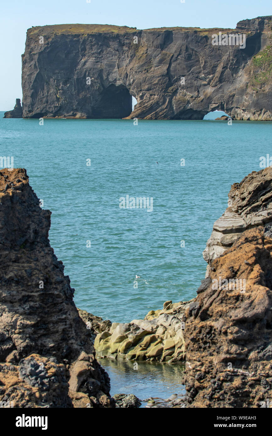 Arches cliffs hi-res stock photography and images - Alamy