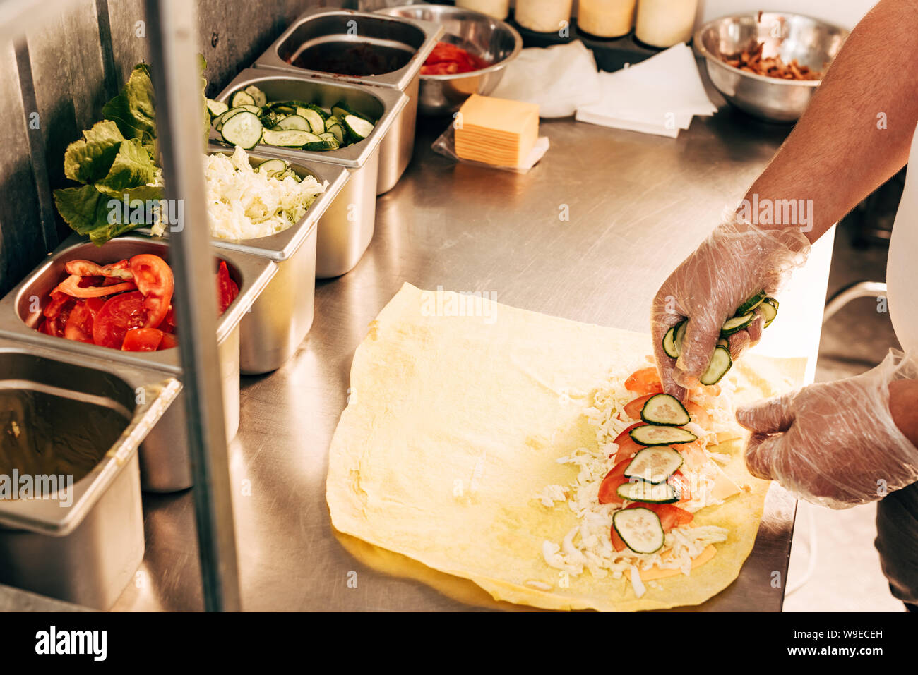 Small doner kebab hi-res stock photography and images - Alamy
