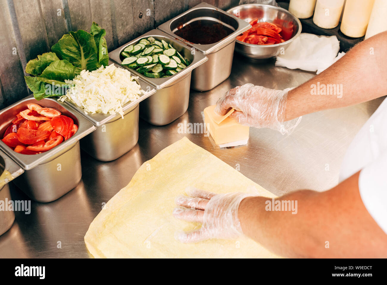 Small doner kebab hi-res stock photography and images - Alamy