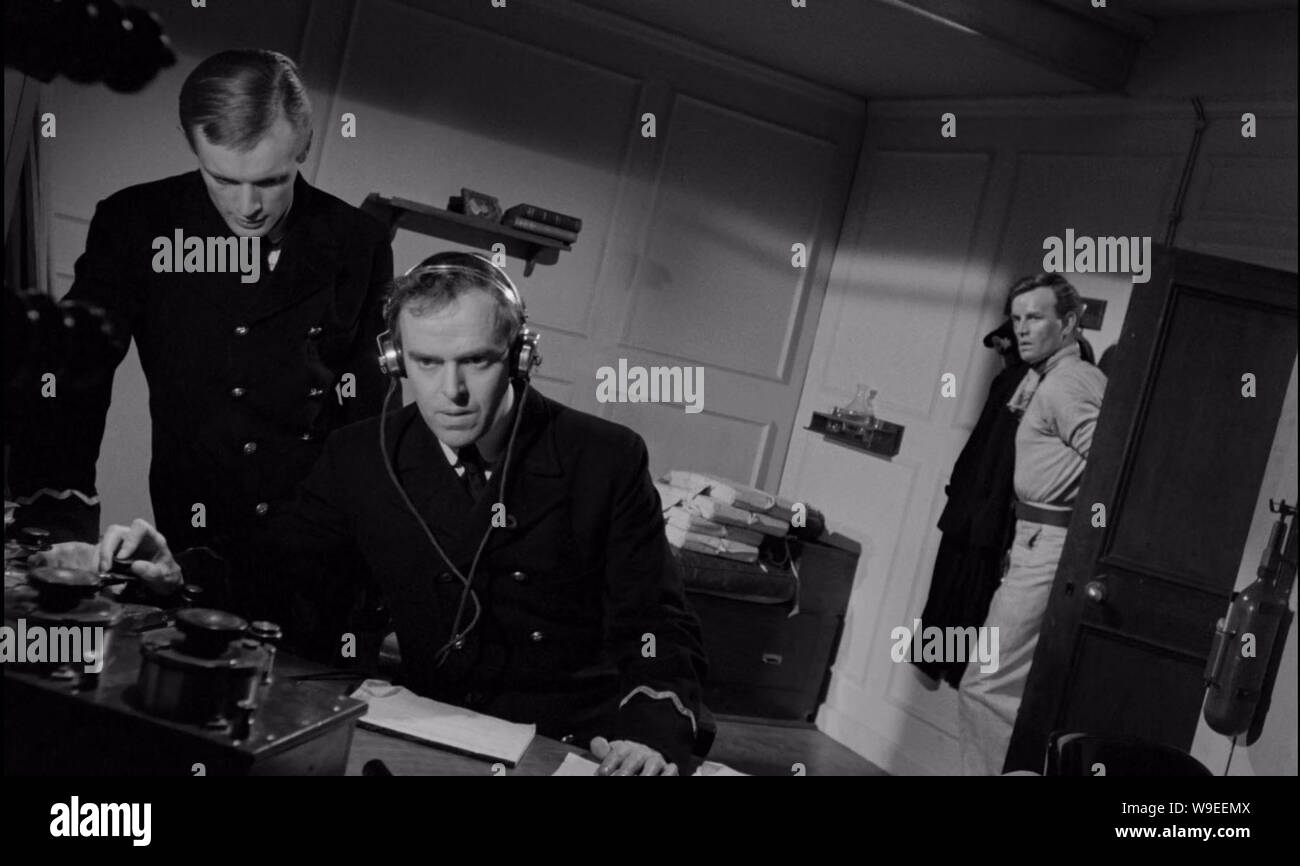 London. UK. Kenneth Griffith as Jack Phillips and David McCallum as ...