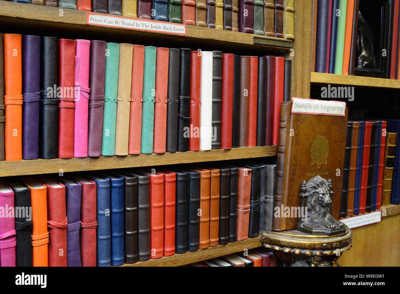 Scriptum oxford hi-res stock photography and images - Alamy