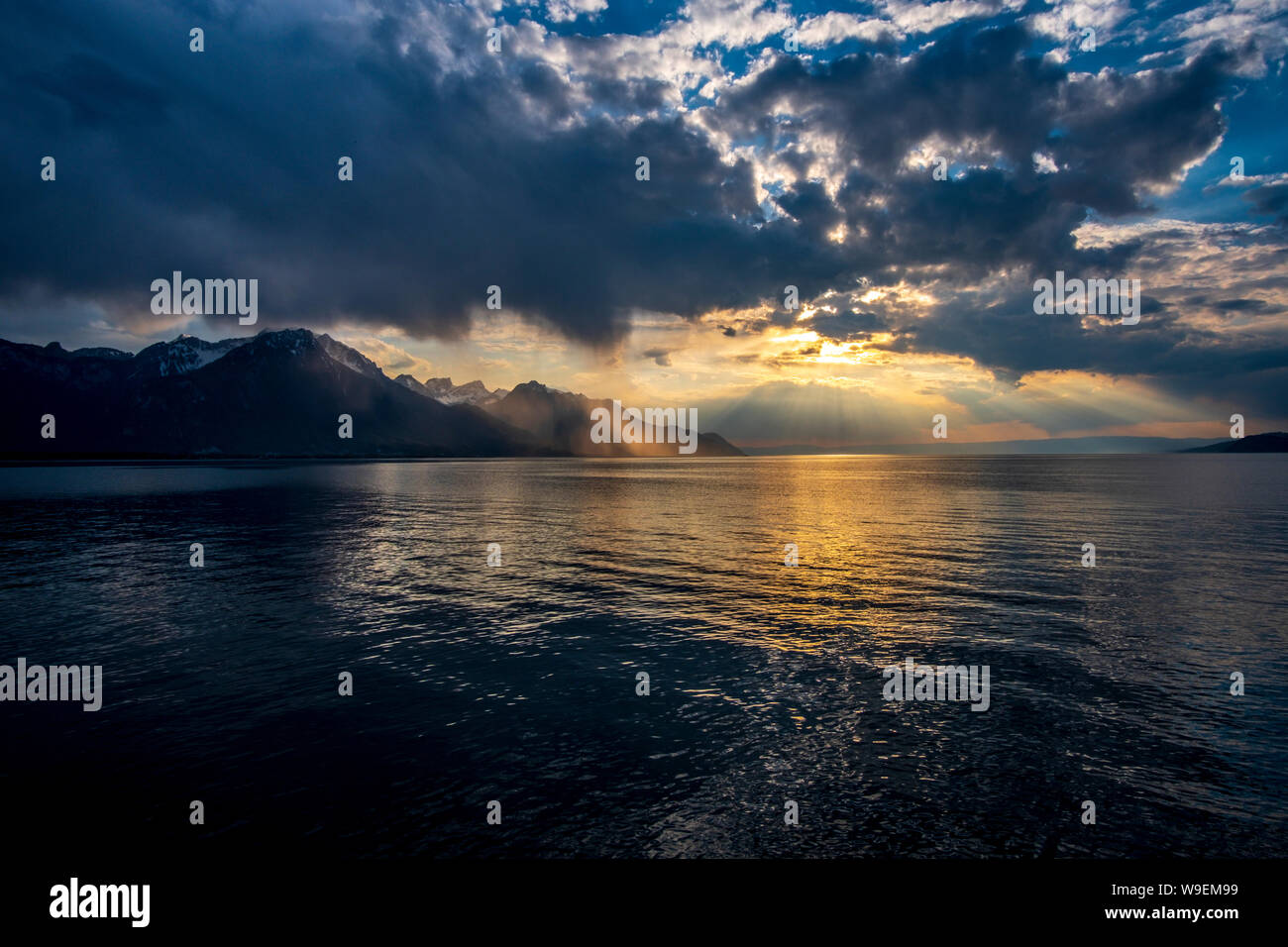 Chillon castle sunset hi-res stock photography and images - Alamy