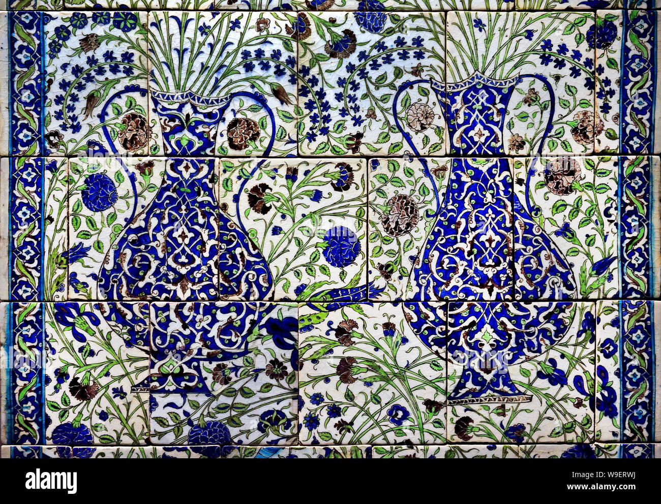 Ceramic panel hi-res stock photography and images - Alamy