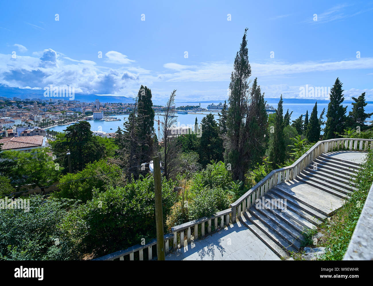 Old town split diocletian hi-res stock photography and images - Alamy