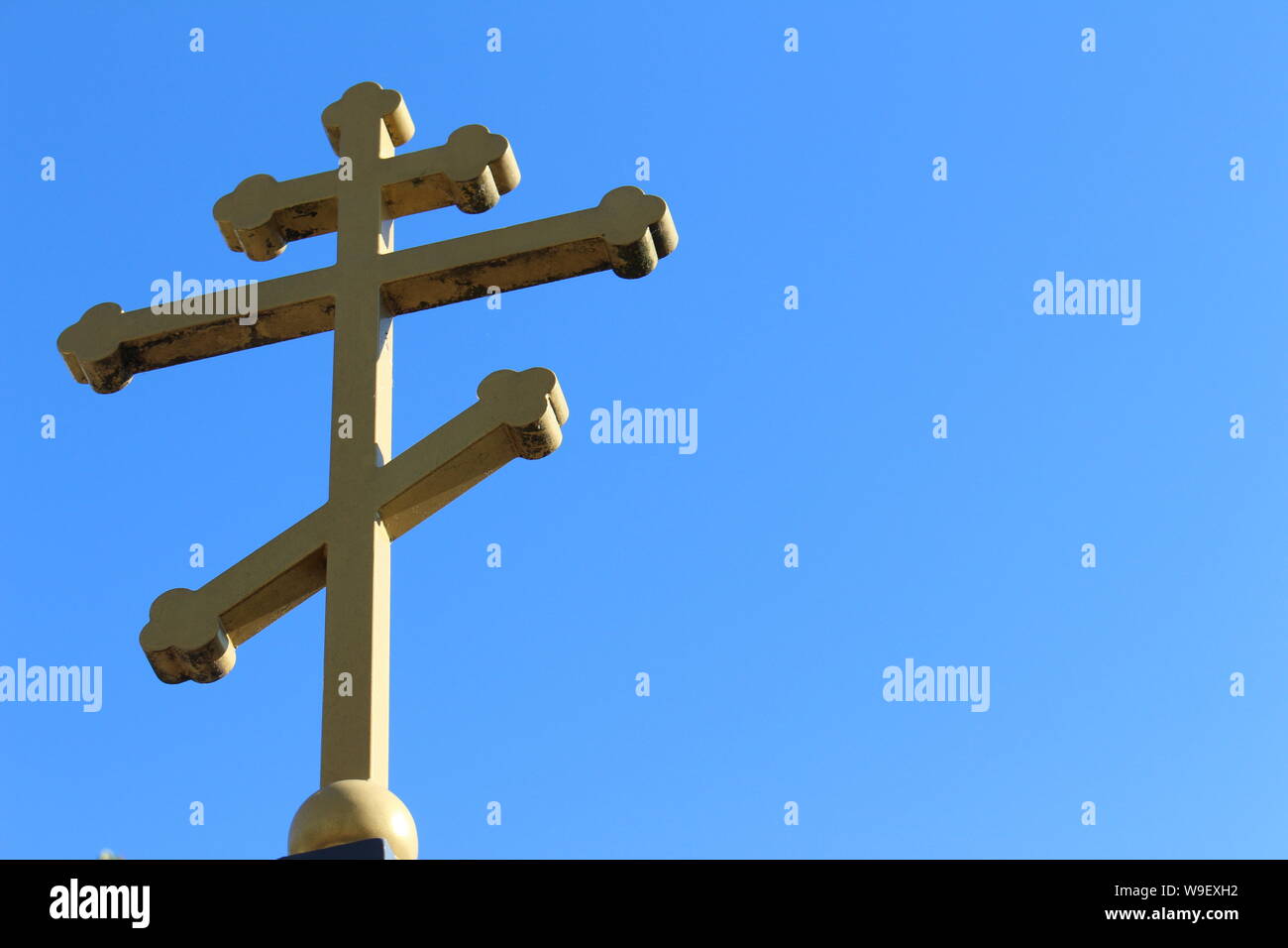 Eastern orthodox cross hi-res stock photography and images - Alamy