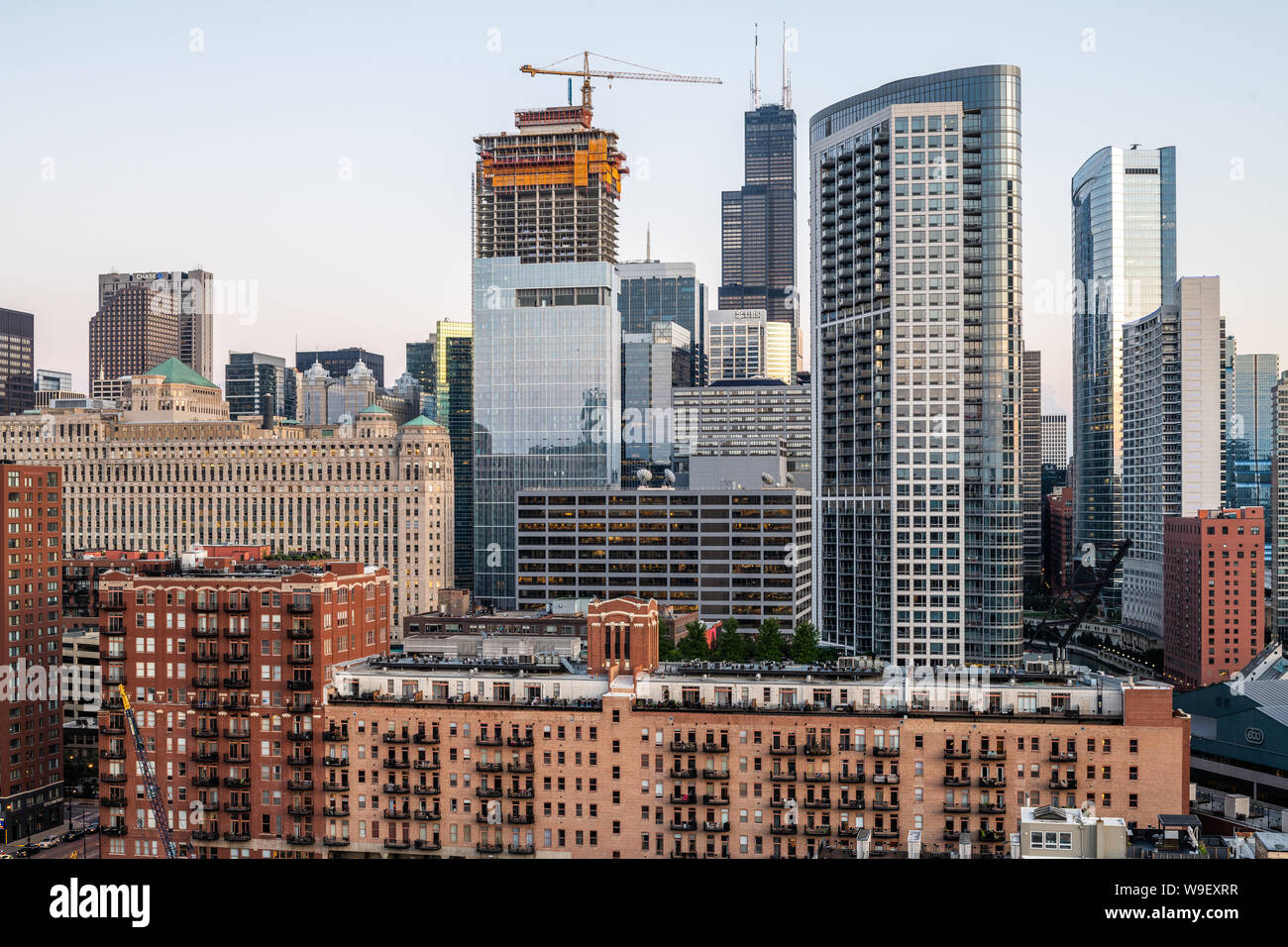 Skyscrapers chicago skyline hi-res stock photography and images - Alamy