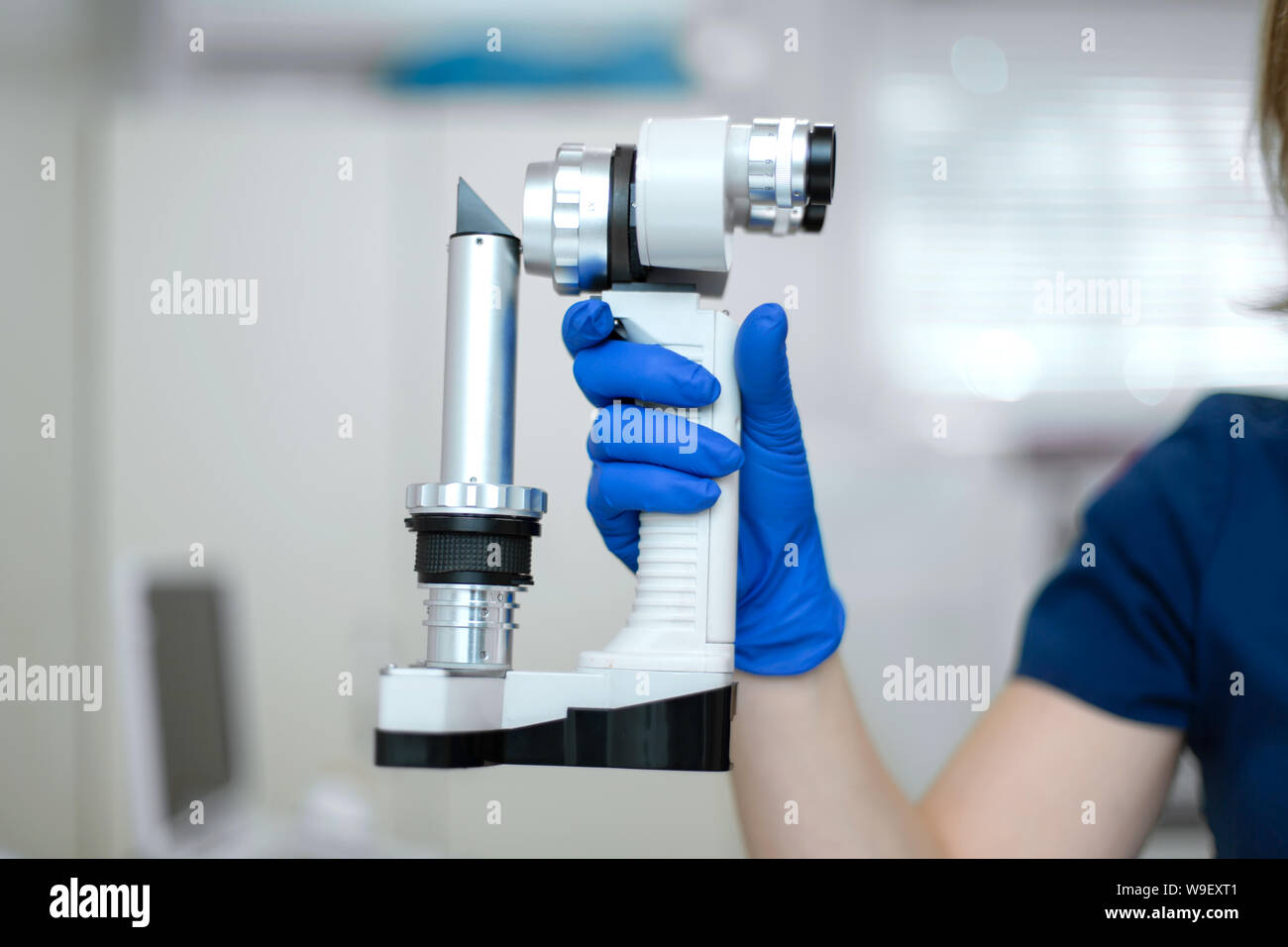 Medical professional ophthalmologist equipment device slit lamp Stock ...