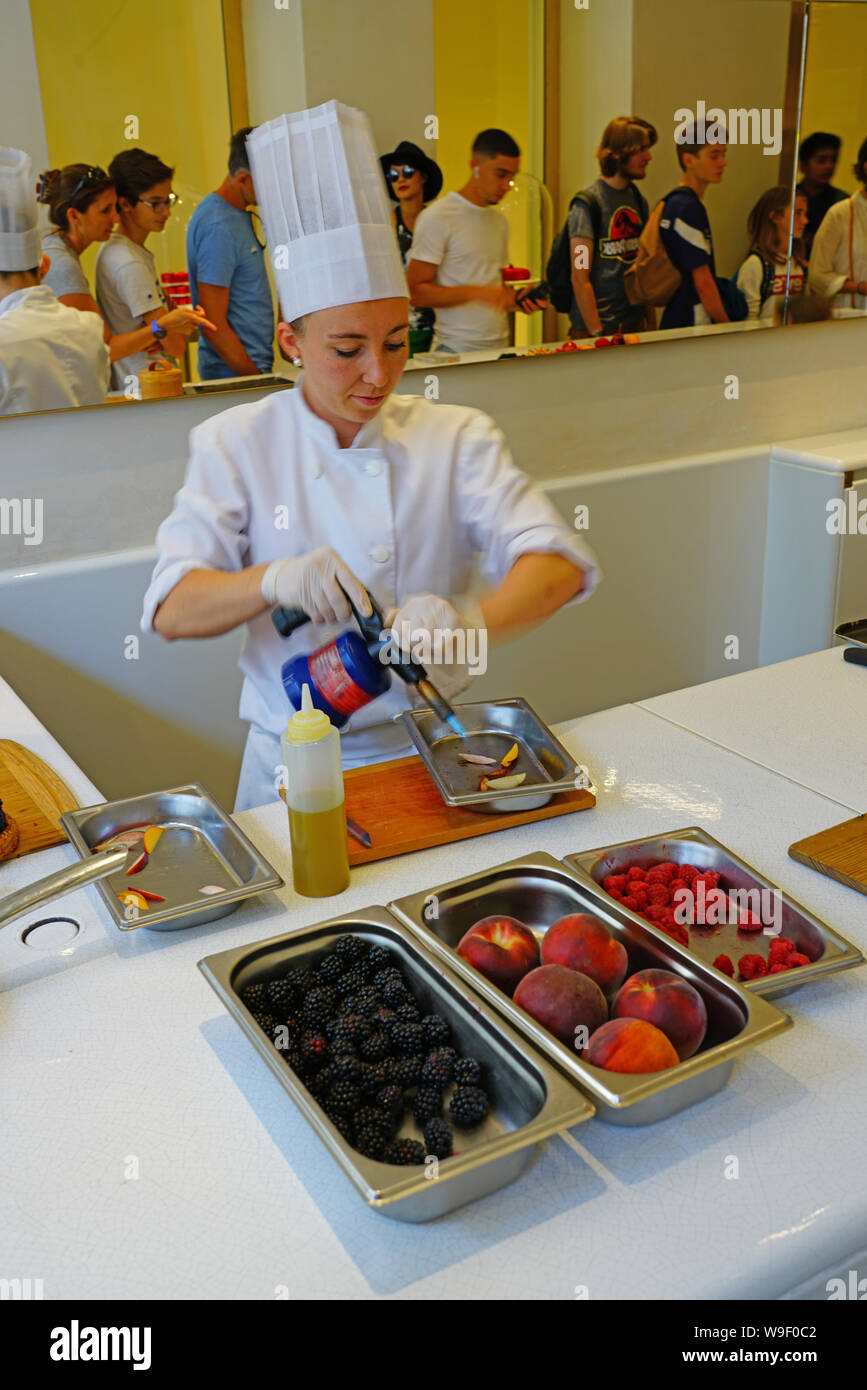 PARIS, FRANCE 19 JUL 2019- View of the pastry shop by Cedric Grolet, an ...