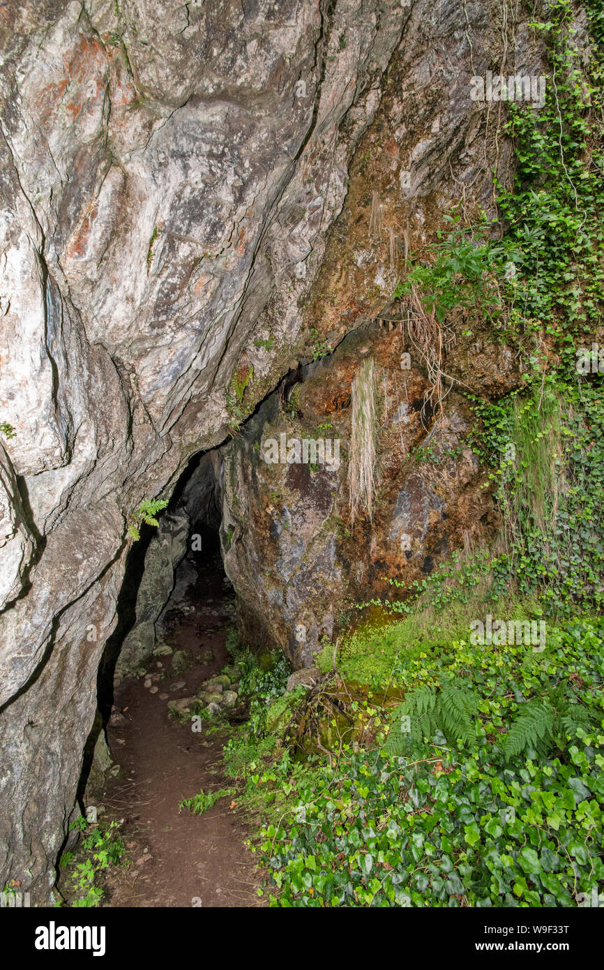 Scotland Cave Caves High Resolution Stock Photography and Images - Alamy