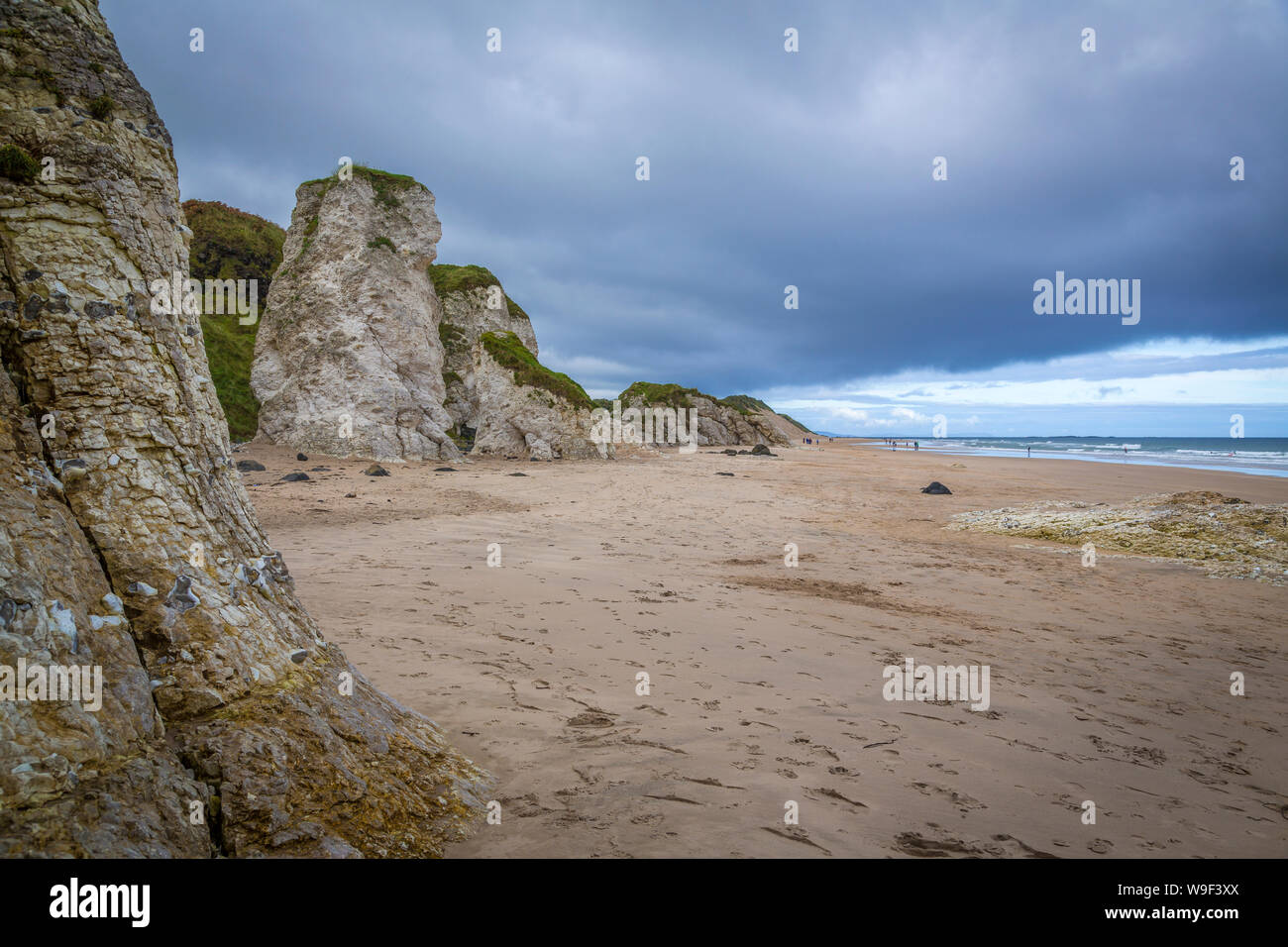 White rocks near portrush hi-res stock photography and images - Alamy