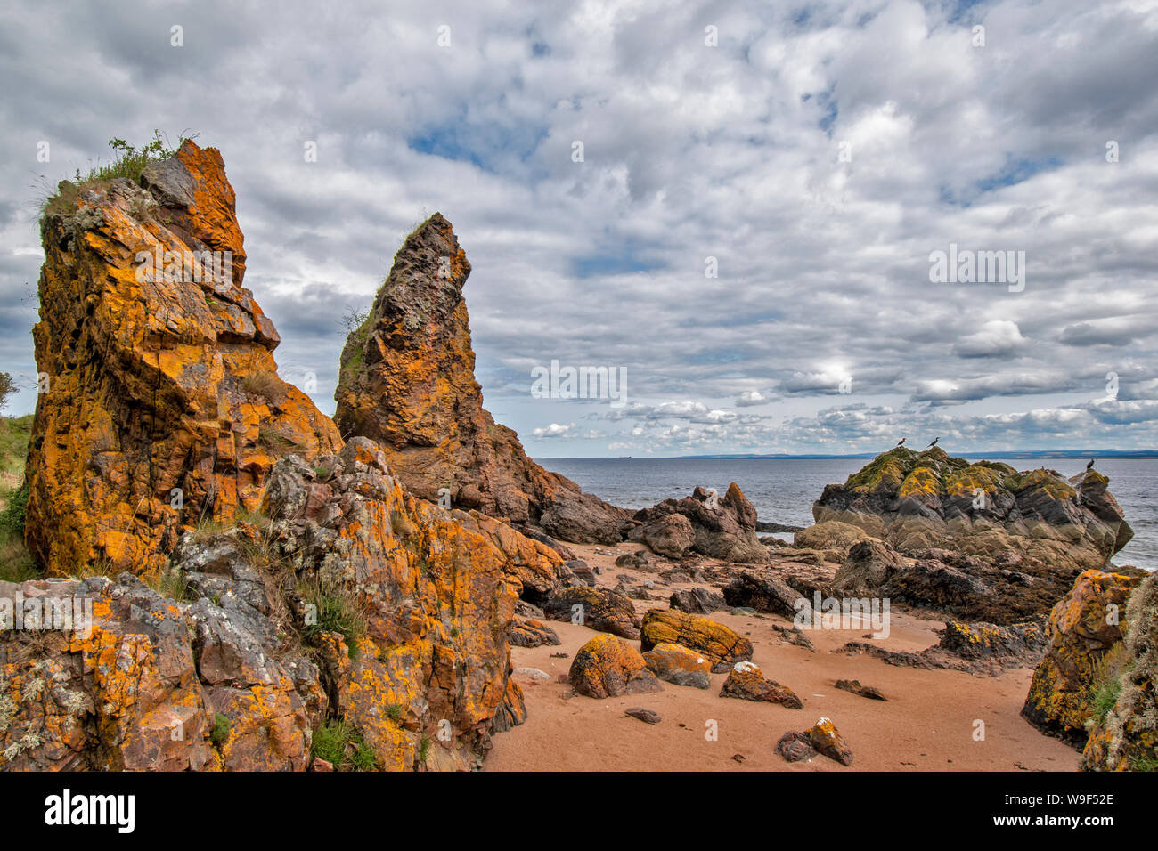 Rosemarkie beach caves hi-res stock photography and images - Alamy
