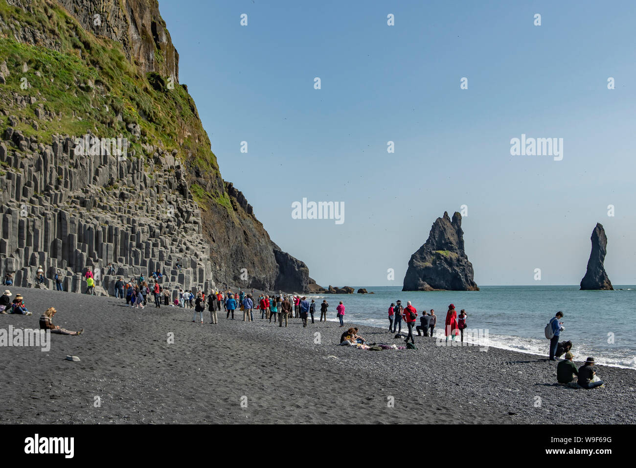 Reynisdrangar columns hi-res stock photography and images - Alamy