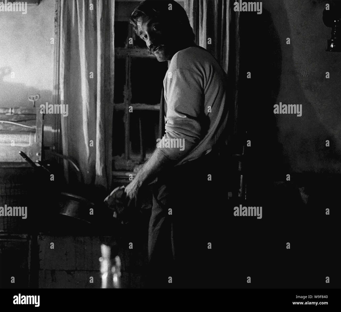 USA. Robert Pattinson in a scene from the ©A24 new movie: The ...