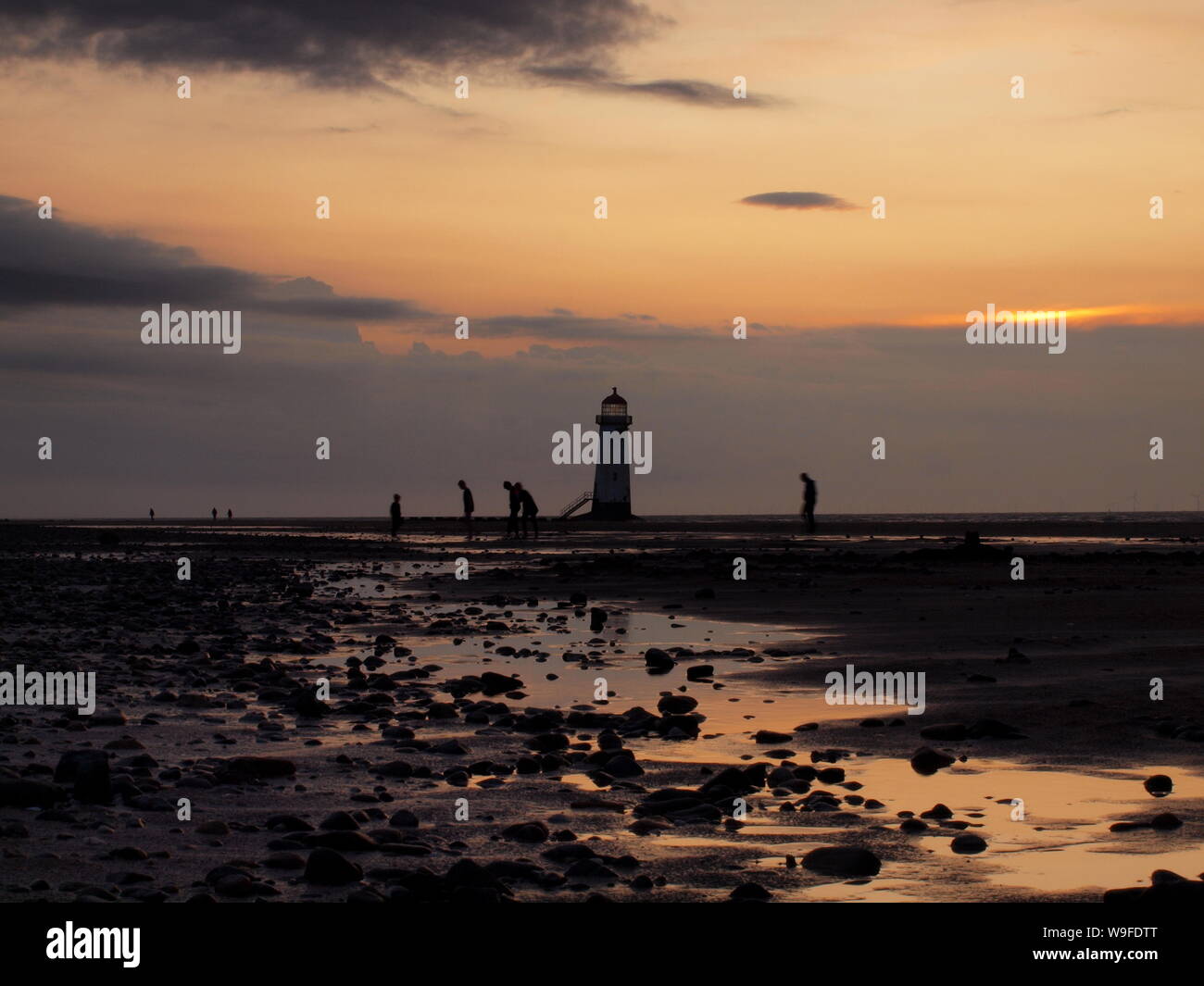 Shot dramatic sunset beach hi-res stock photography and images - Alamy