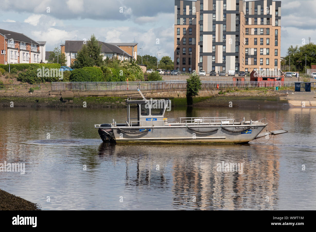 Clyde link ferry hi-res stock photography and images - Alamy