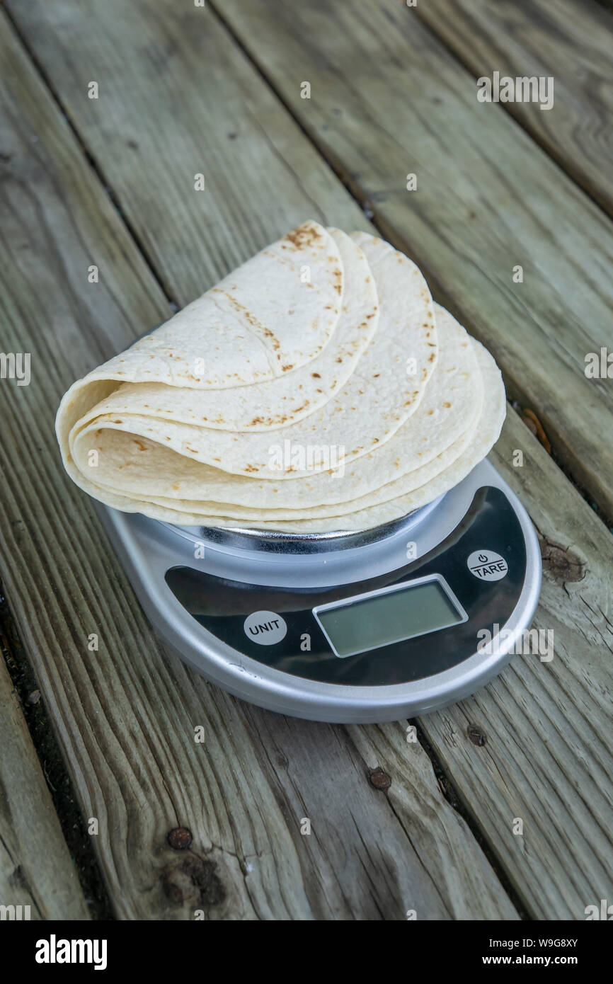Tortilla tortillas healthy food hi-res stock photography and images - Alamy