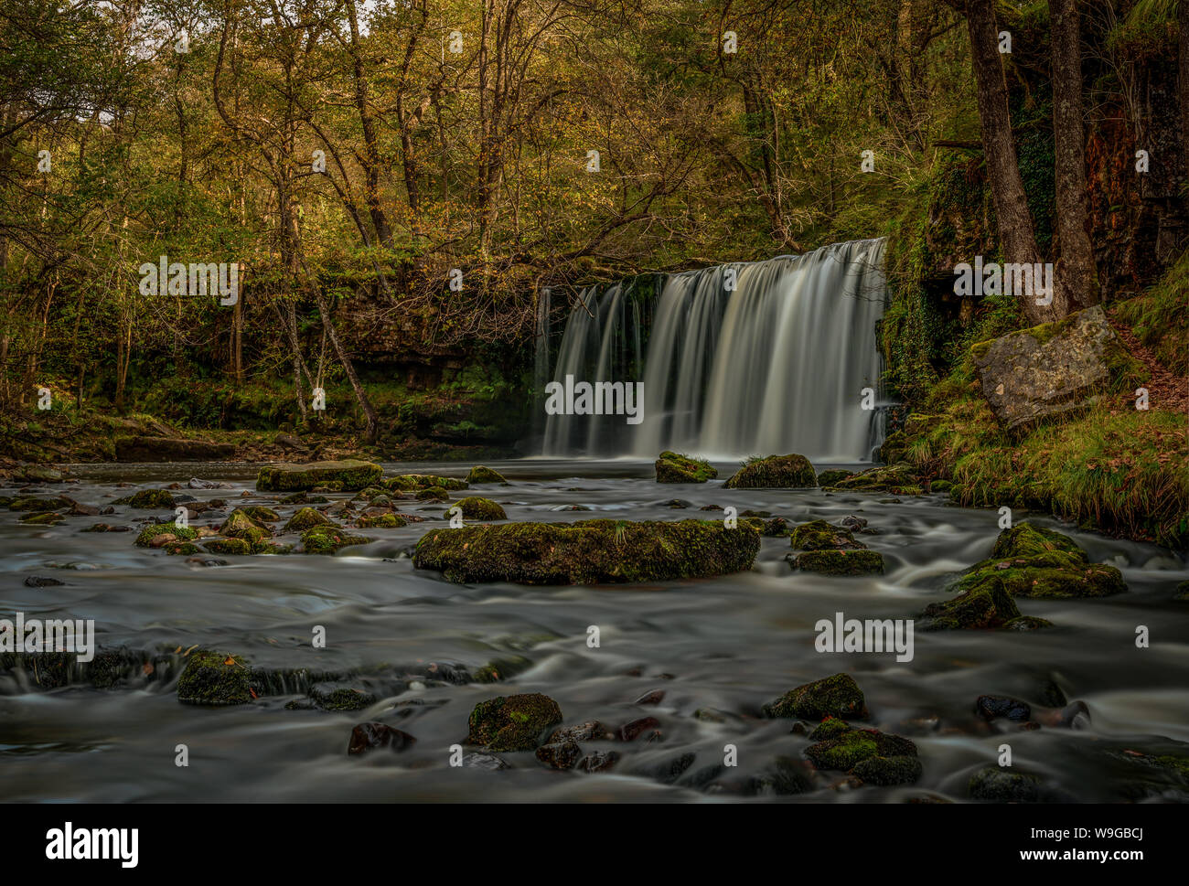 Long exposure waterfall shot looking up river towards Sgwd Ddwli Uchaf ...