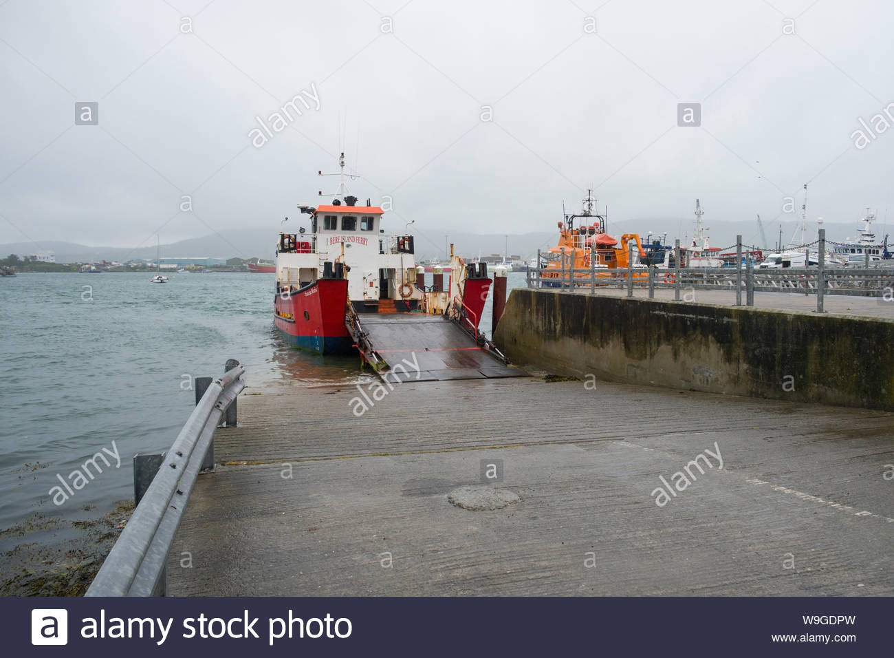 Ferry To Island Ireland High Resolution Stock Photography and Images ...