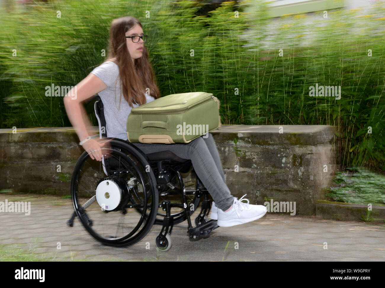 Trier, Germany. 09th Aug, 2019. Lily Vogel drives in this staged scene ...
