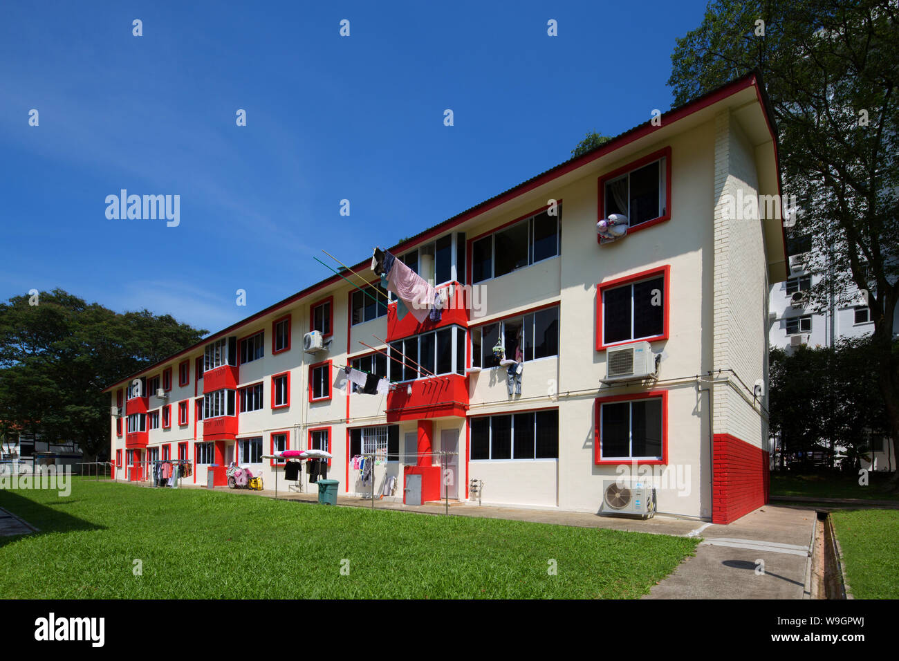 Low rise HDB building, Singapore Stock Photo - Alamy