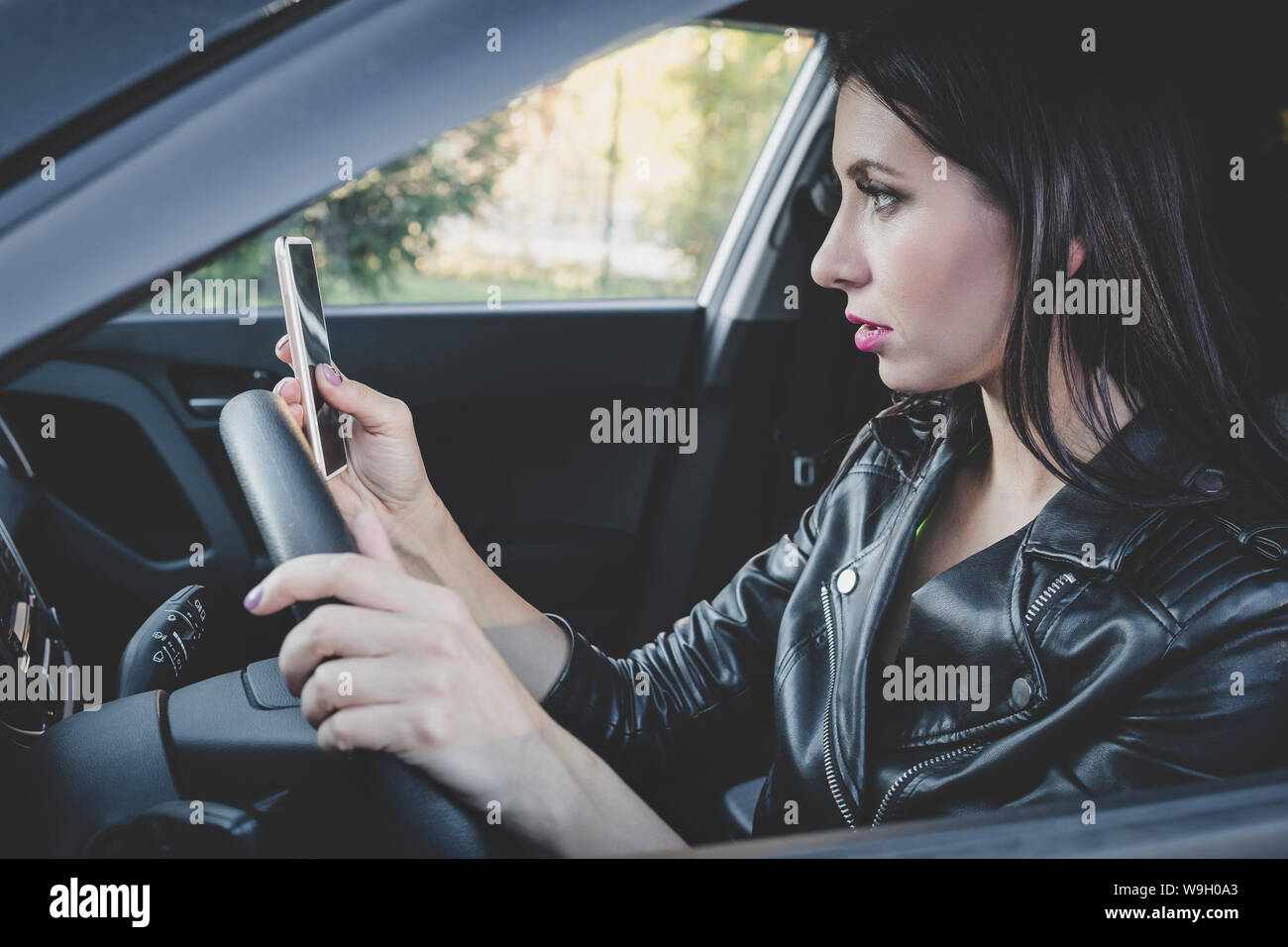 Car profile view hi-res stock photography and images - Alamy