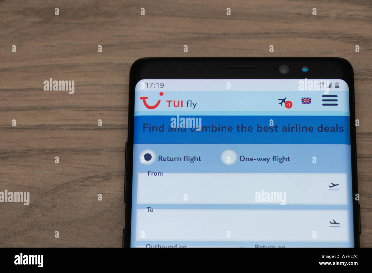Tui logo phone hi-res stock photography and images - Alamy