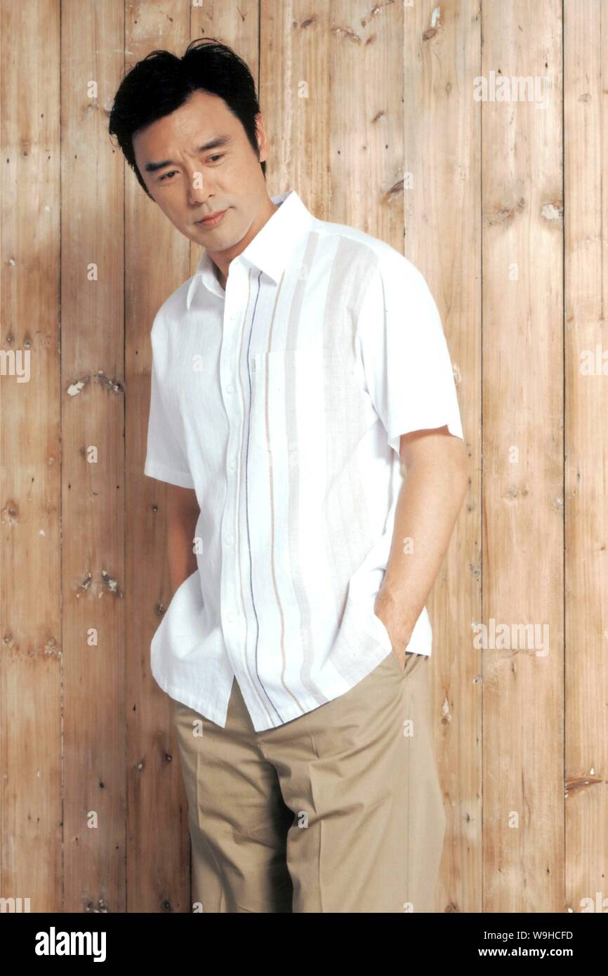 Hong Kong singer Kenny Bee during the studio shots for a garment brand ...