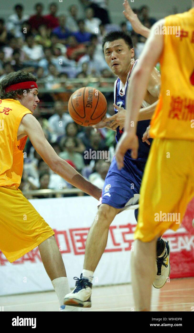 Zhang cheng hi-res stock photography and images - Alamy